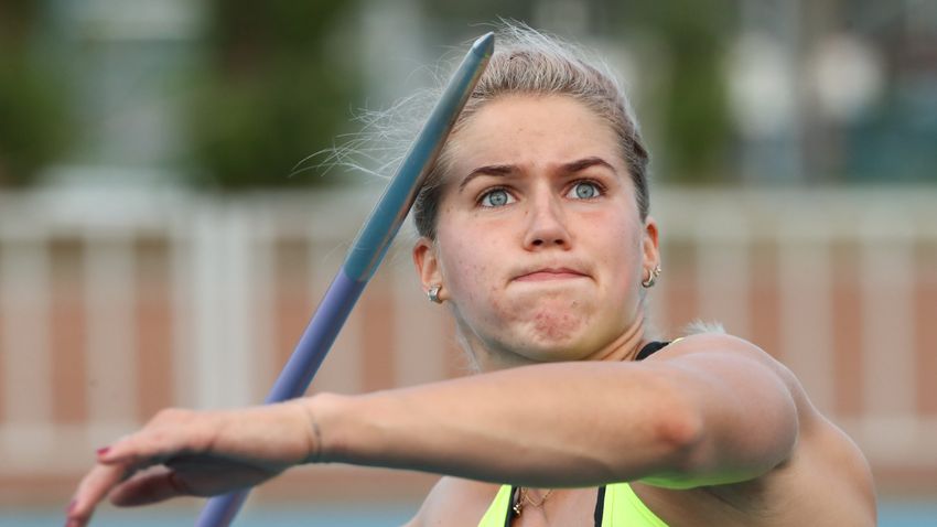 SZOLJON - Szilágyi Réka a Gyulai István Memorialon is gerelyt ragadott