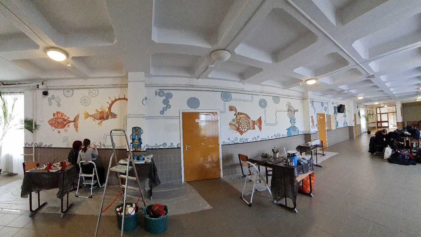 Színes festményekkel díszítették az iskola falait a szolnoki Széchenyiben