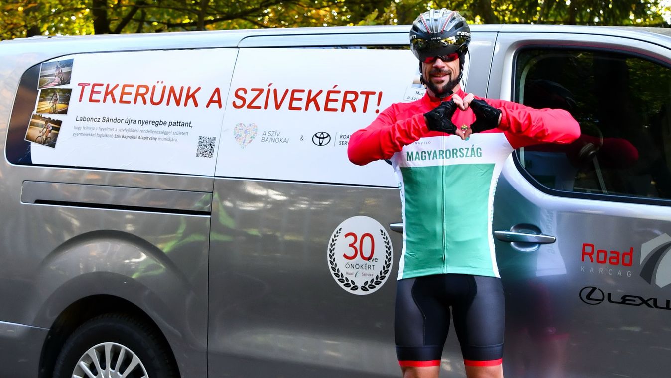 Laboncz Sándor a szívbeteg gyerekekért tekert