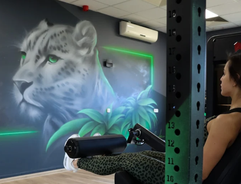 Szolnoki street artist: Illés Ádám meghódította Britanniát