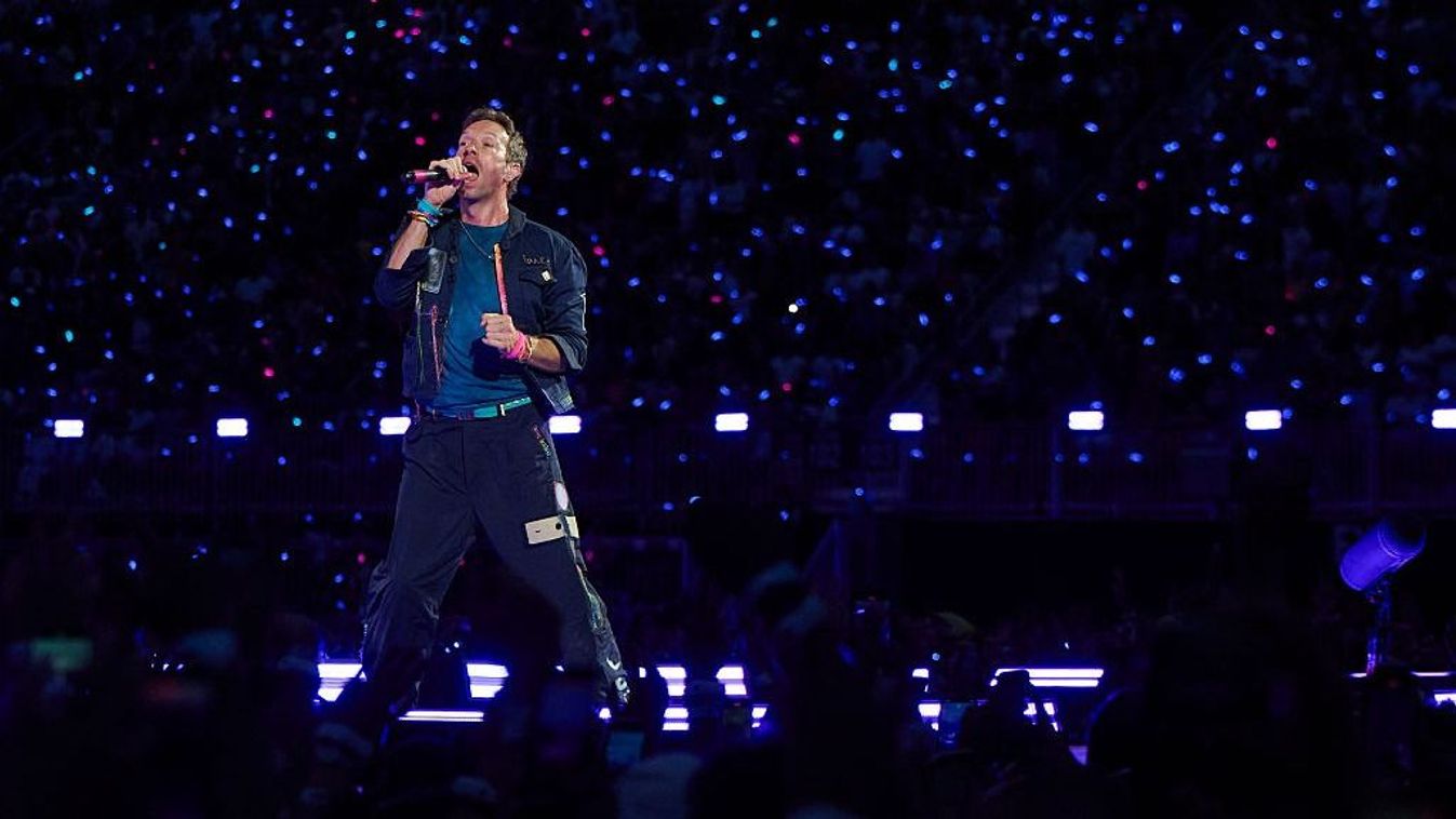 Andy Byron: egy Coldplay koncerten kapták lencsevégre